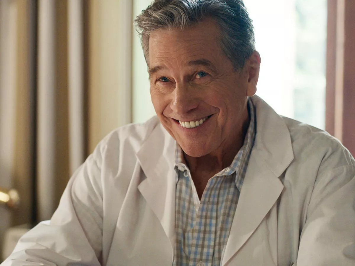 Doc Mullins in Season 7: Will the Town’s Beloved Doctor Finally Say ...